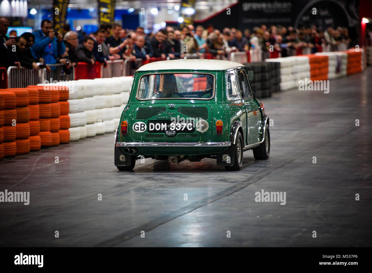 Twini mini -Fotos und -Bildmaterial in hoher Auflösung – Alamy