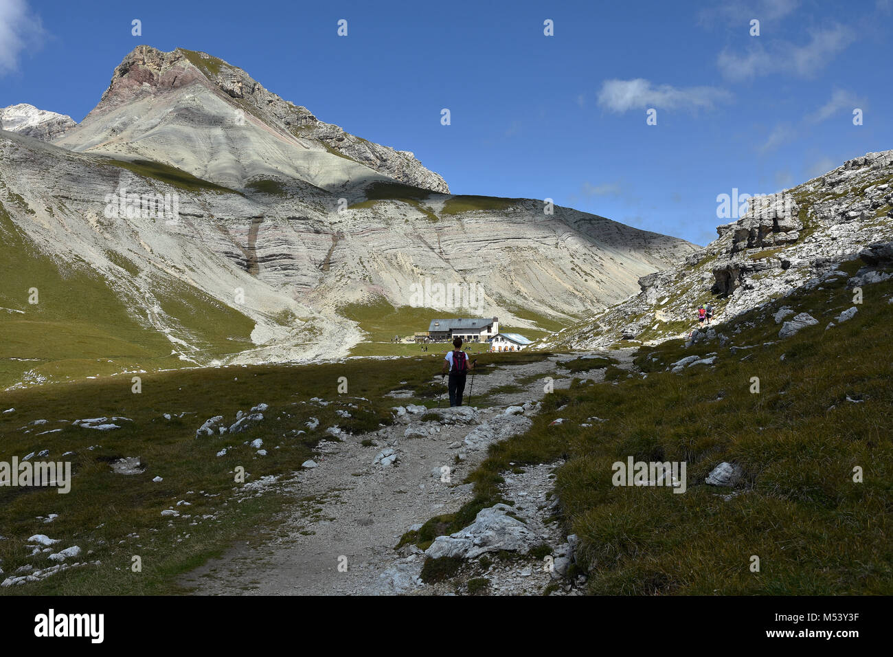 Berg col de puez -Fotos und -Bildmaterial in hoher Auflösung – Alamy