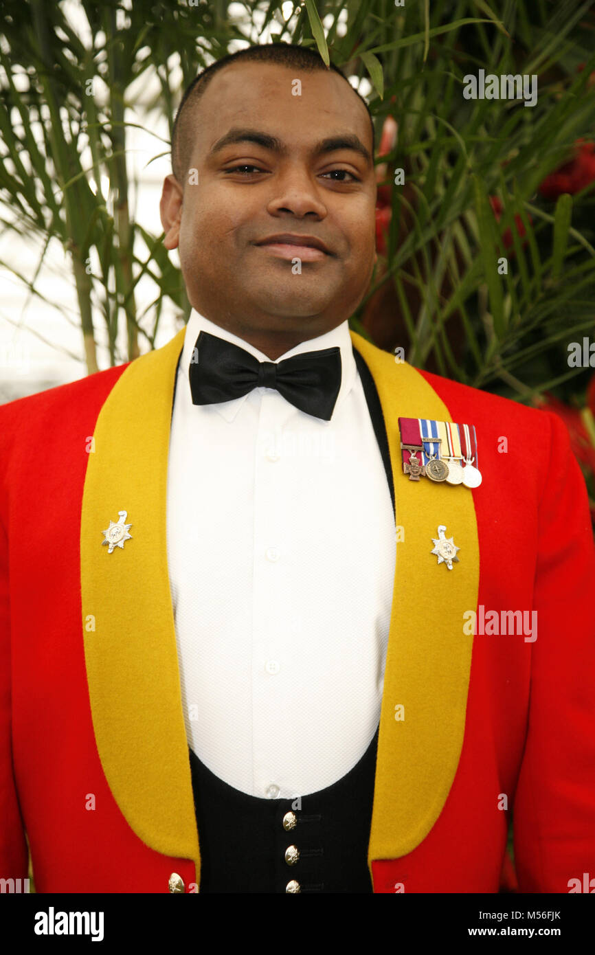 Private johnson beharry victoria cross -Fotos und -Bildmaterial in ...