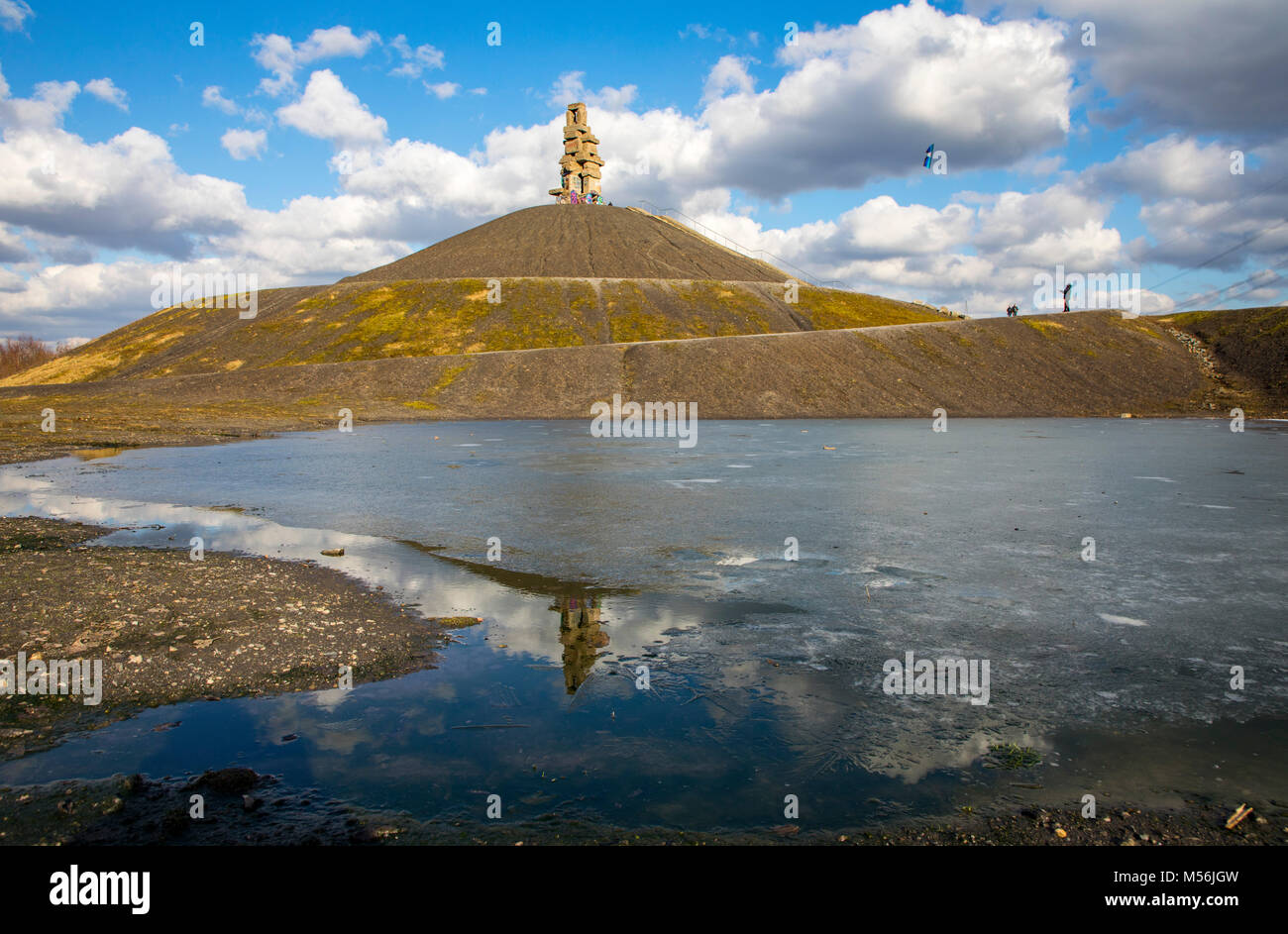 Halde rheinelbe mine dump -Fotos und -Bildmaterial in hoher Auflösung ...
