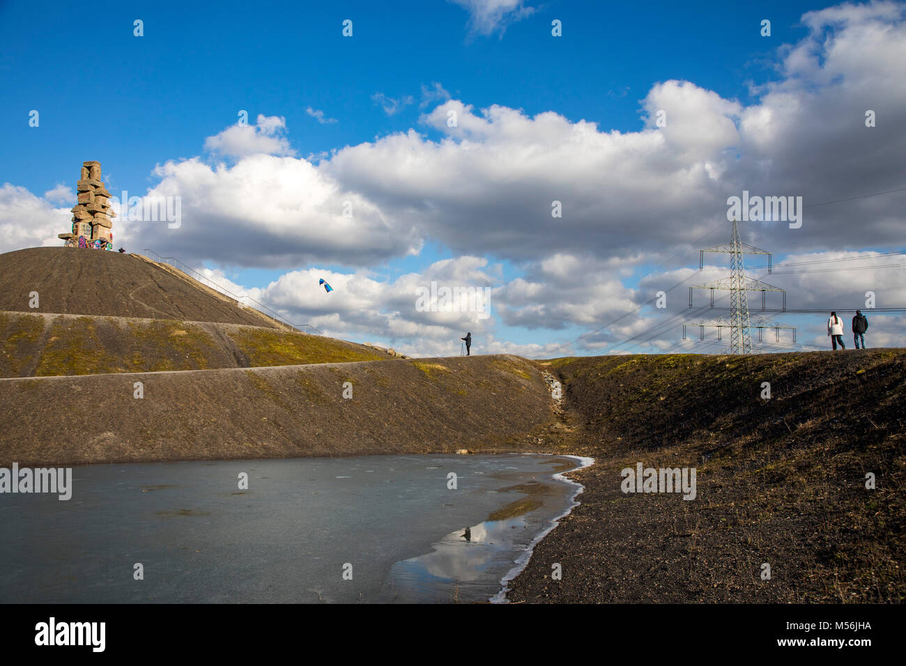Halde Rheinelbe in Gelsenkirchen, 100 Meter hohen Haufen Berge ...