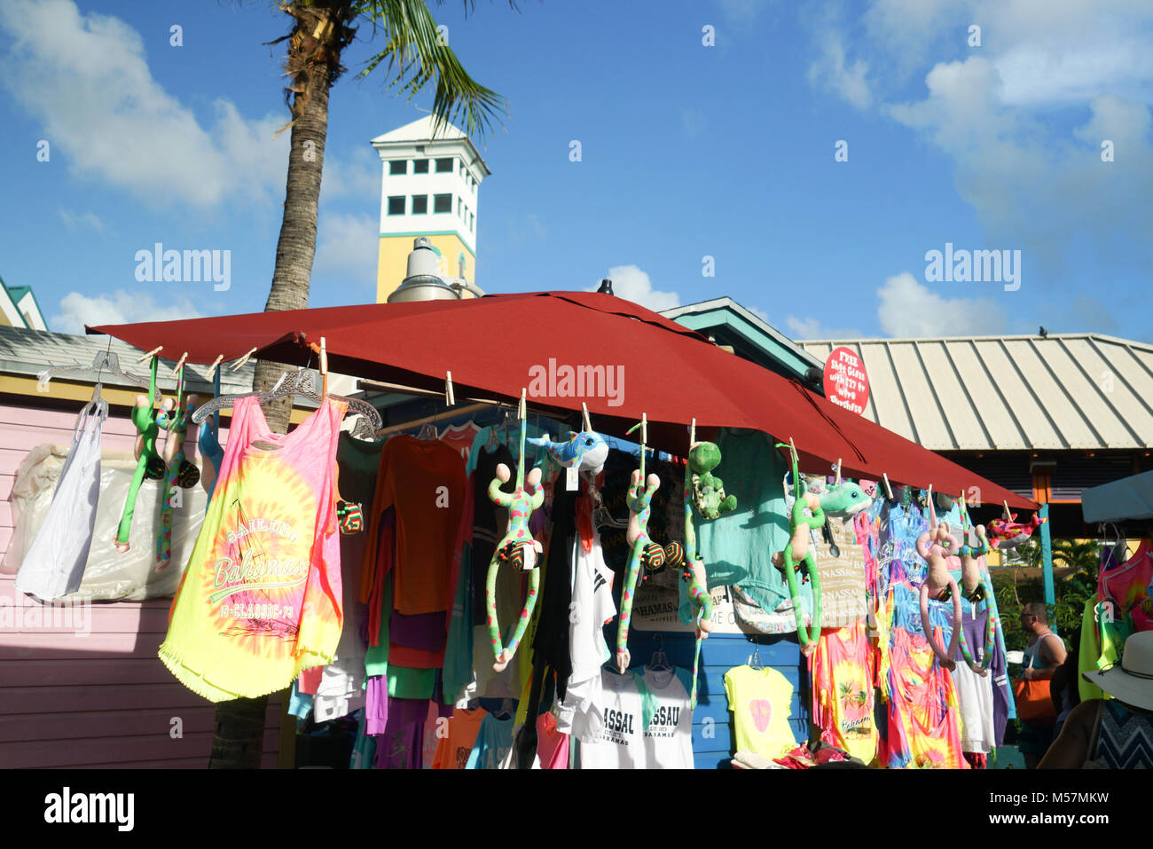 Nassau bahamas straw market -Fotos und -Bildmaterial in hoher Auflösung ...
