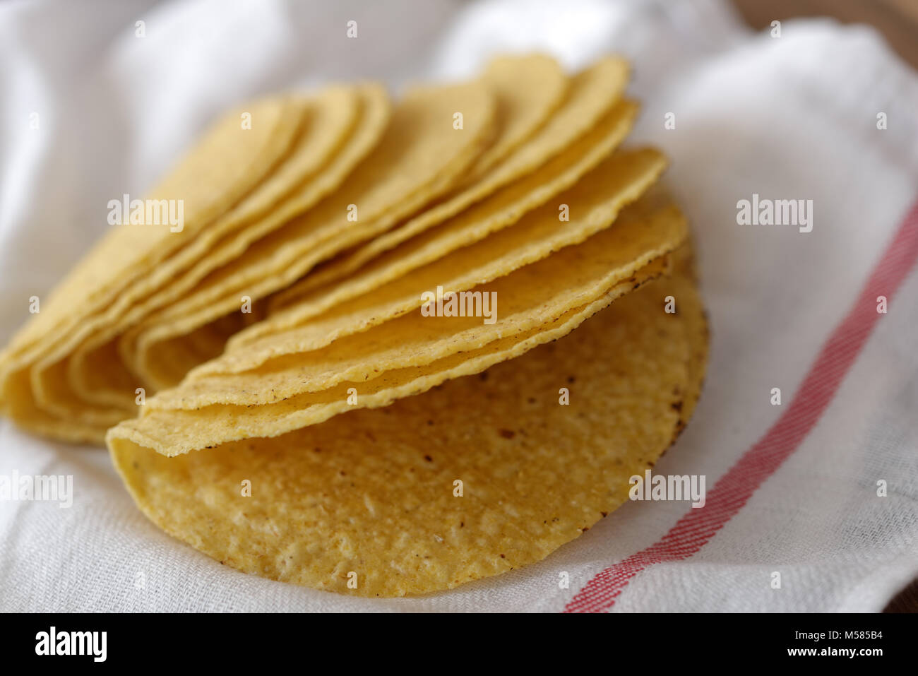 Taco shells -Fotos und -Bildmaterial in hoher Auflösung – Alamy