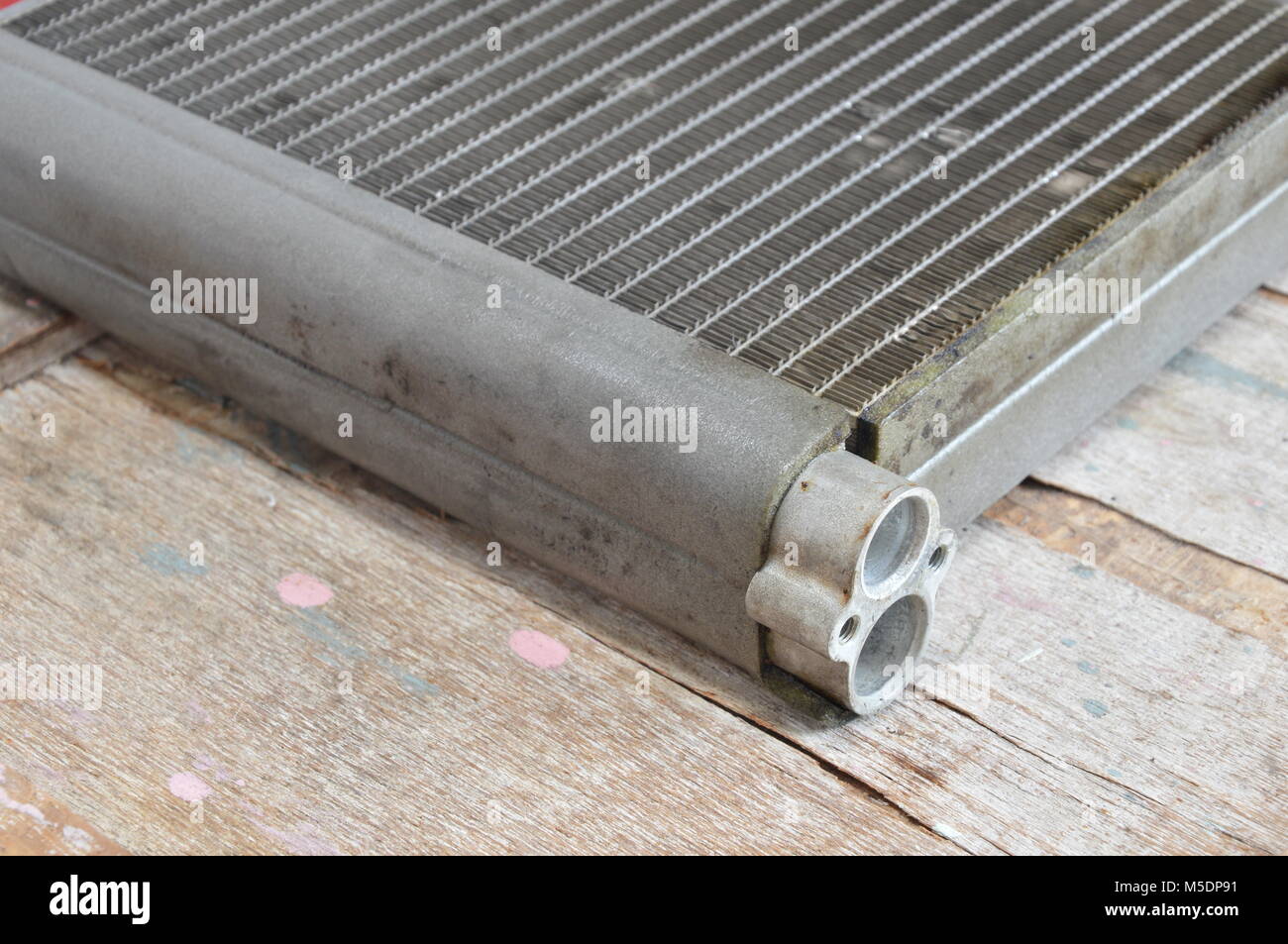 Schwarzer verdampfer -Fotos und -Bildmaterial in hoher Auflösung – Alamy