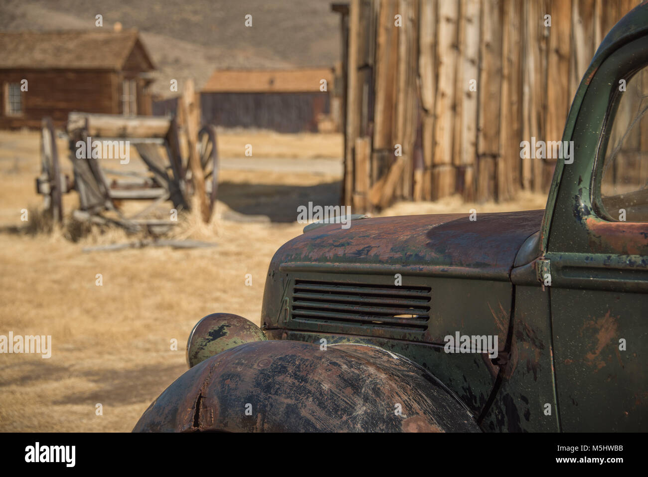 Cowboy driving truck -Fotos und -Bildmaterial in hoher Auflösung – Alamy