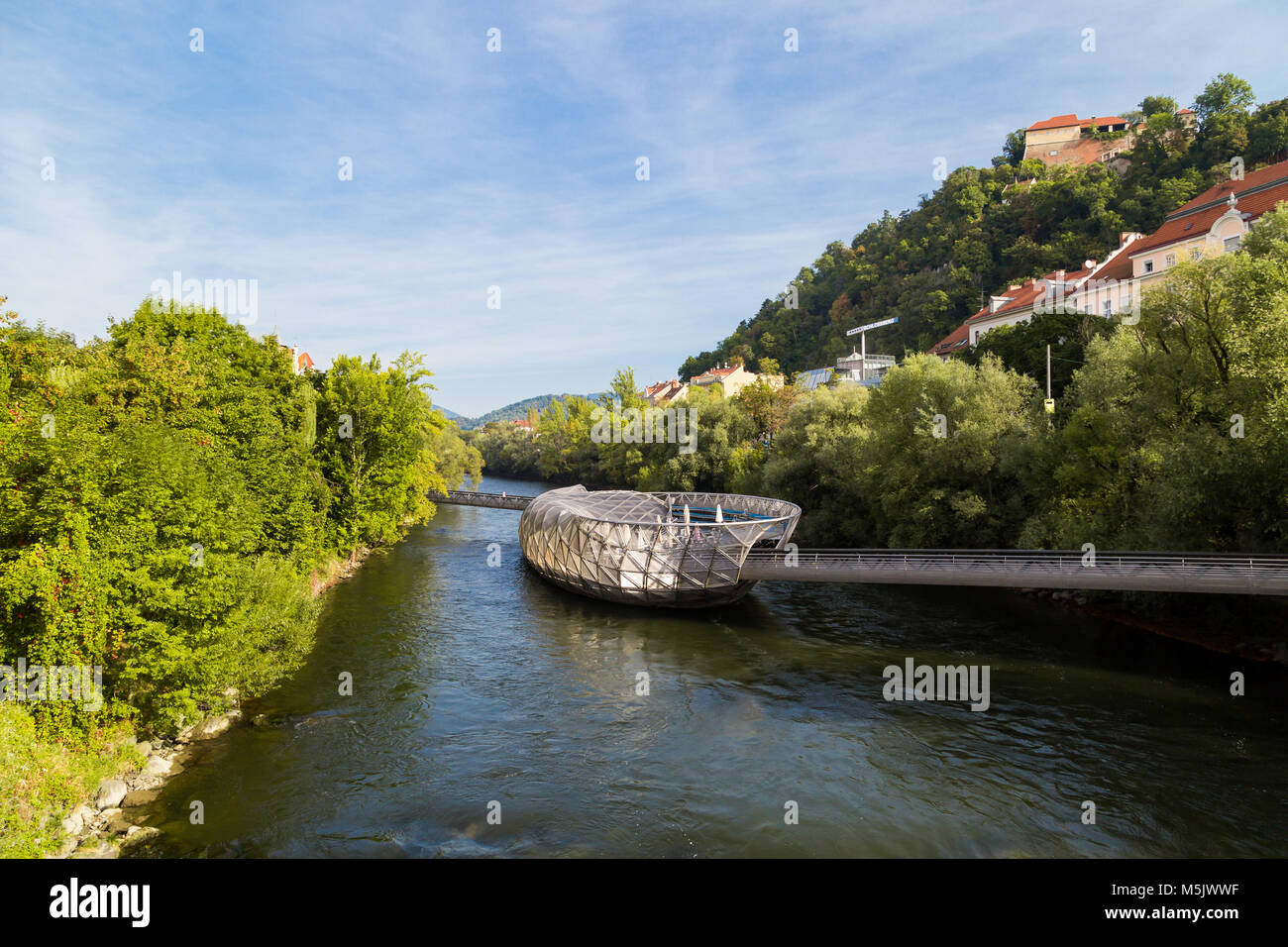 Graz mur insel in der steiermark -Fotos und -Bildmaterial in hoher ...