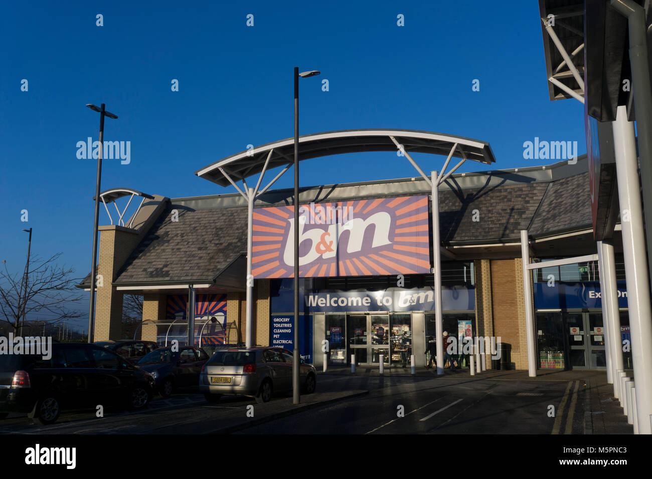 Straiton retail park -Fotos und -Bildmaterial in hoher Auflösung – Alamy