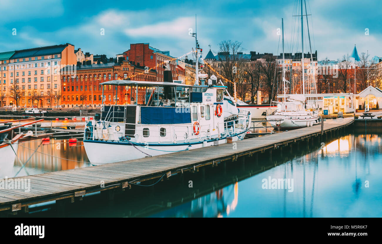 Helsinki finland boat -Fotos und -Bildmaterial in hoher Auflösung – Alamy
