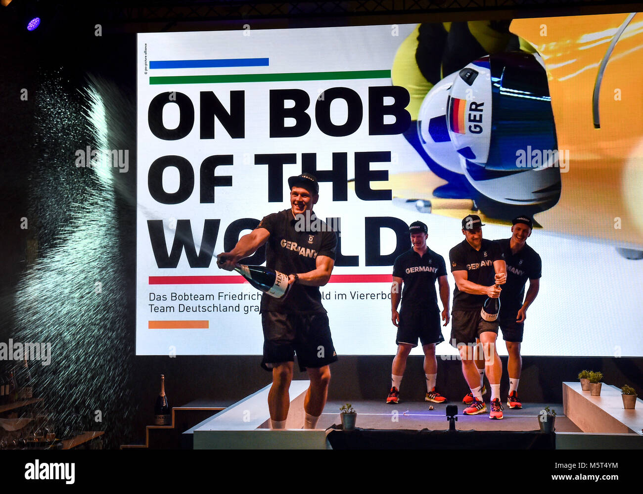Der viererbob mit Candy Bauer, Francesco Friedrich, Martin Grothkopp ...