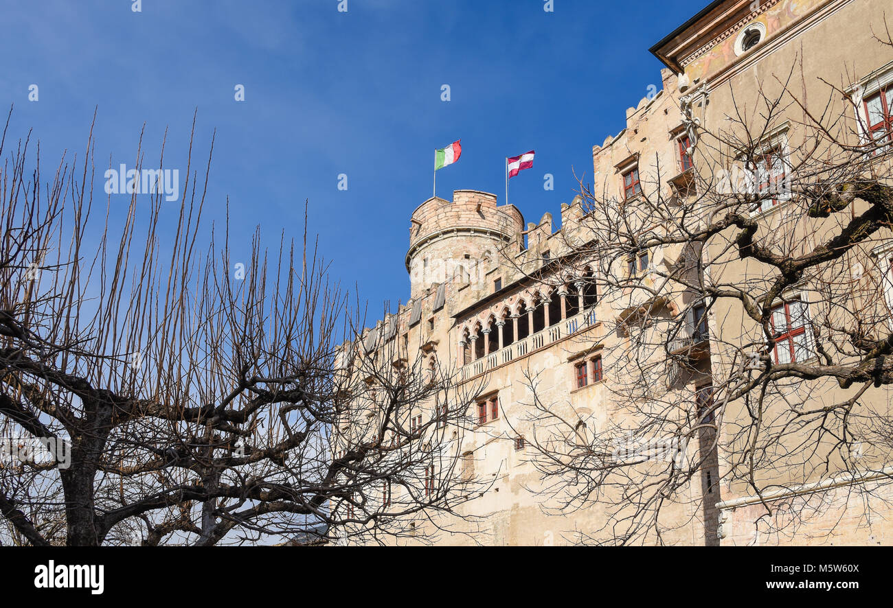 Schloss von buonconsiglio -Fotos und -Bildmaterial in hoher Auflösung ...