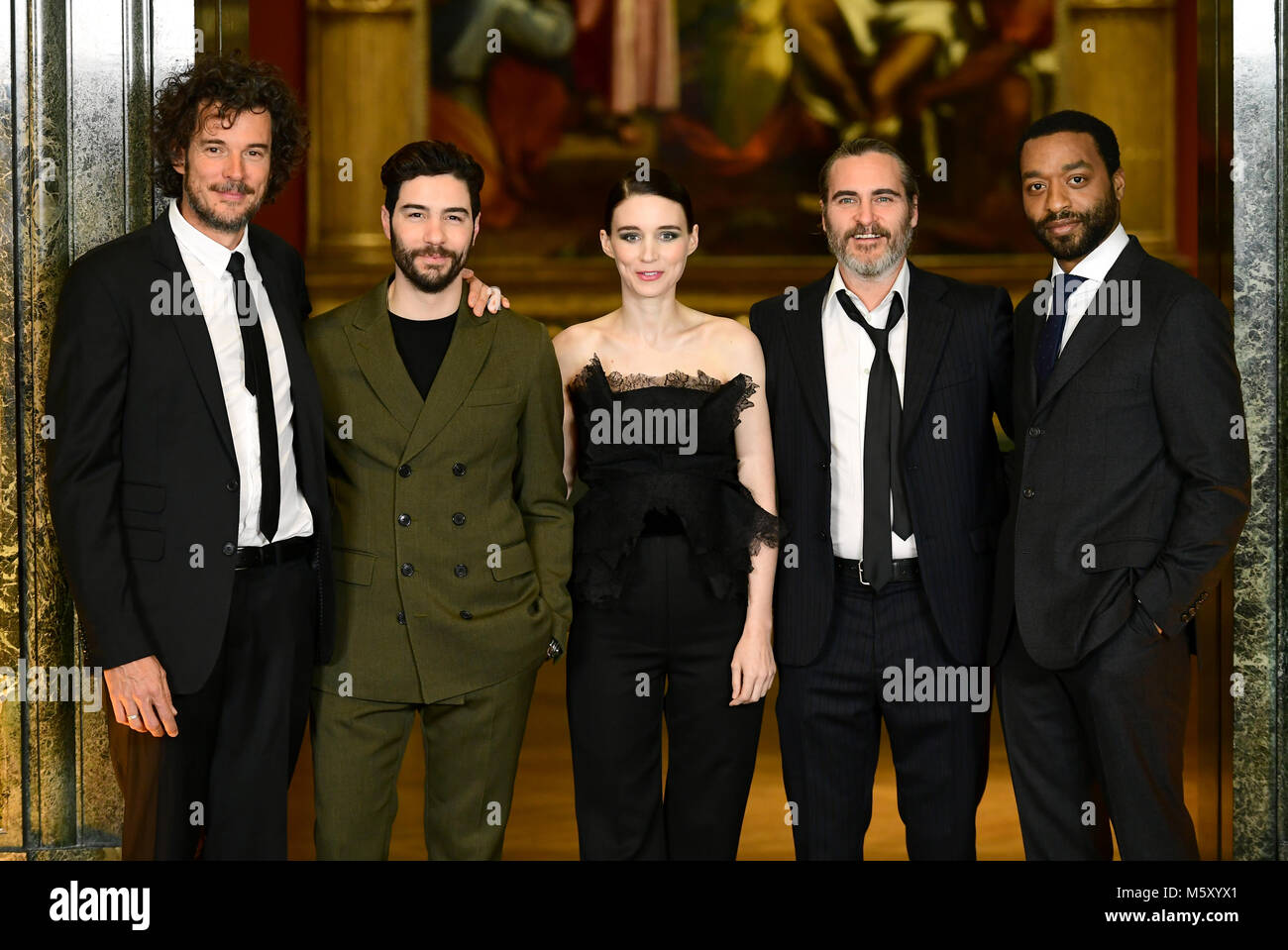 (Von links nach rechts) Regisseur Garth Davis, Tahar Rahim, Rooney Mara ...