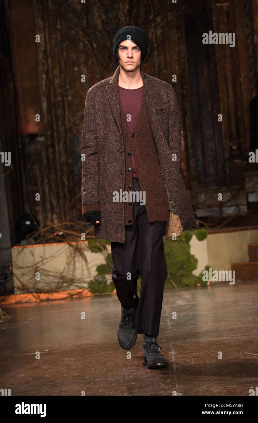 New York Fashion Week Herbst/Winter 2018 - John Varvatos - Catwalk mit ...