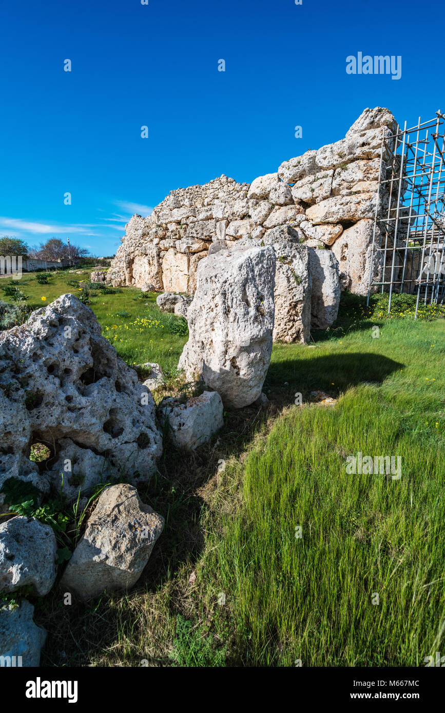 It-Tempji tal-Ġgantija (it-Tempji tal-Ggantija), Gozo, Malta, Europa ...