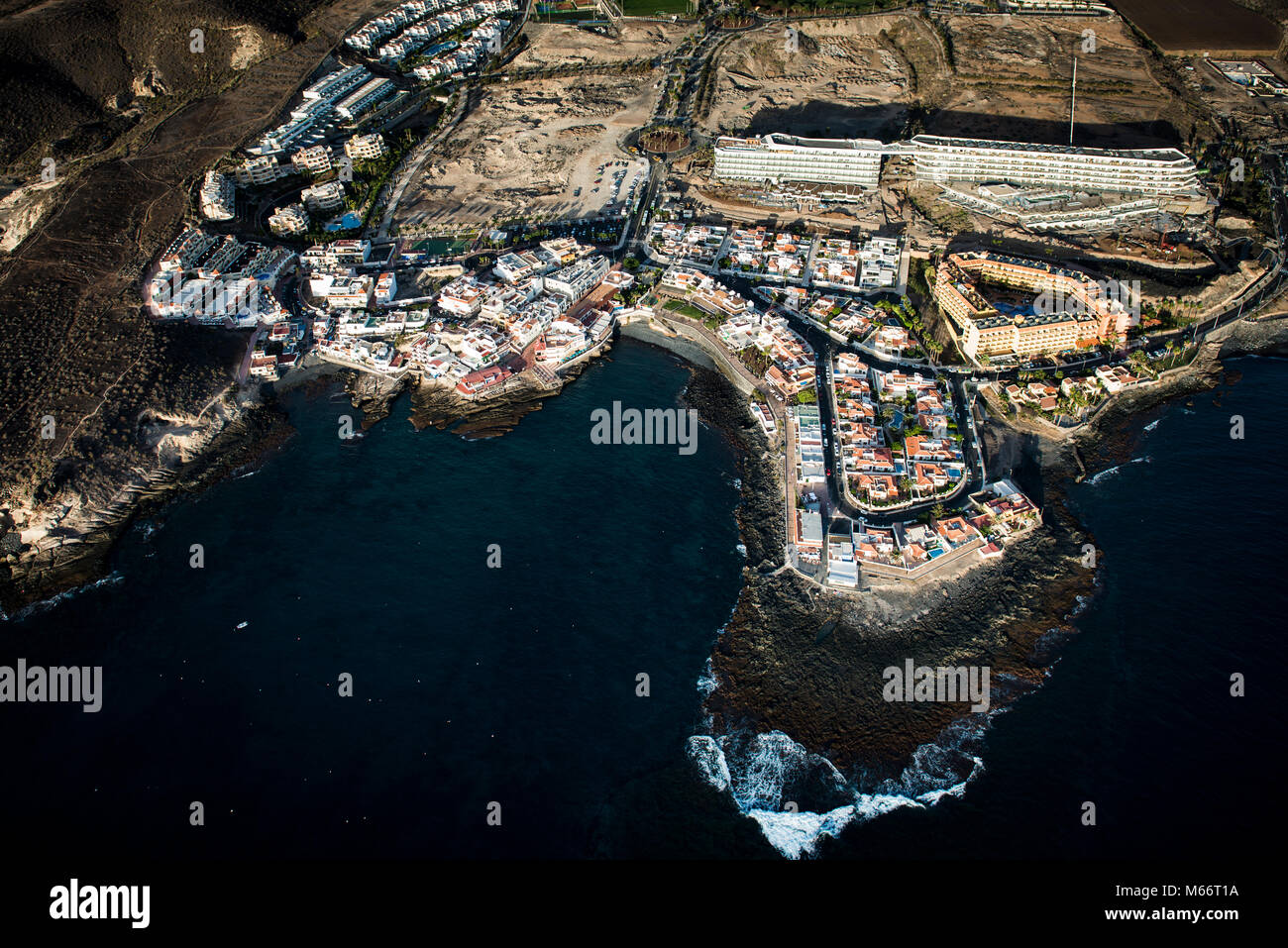 La caleta de adeje -Fotos und -Bildmaterial in hoher Auflösung – Alamy