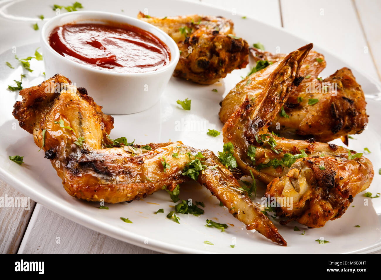 Grilled Chicken Wings Stockfotos und -bilder Kaufen - Alamy