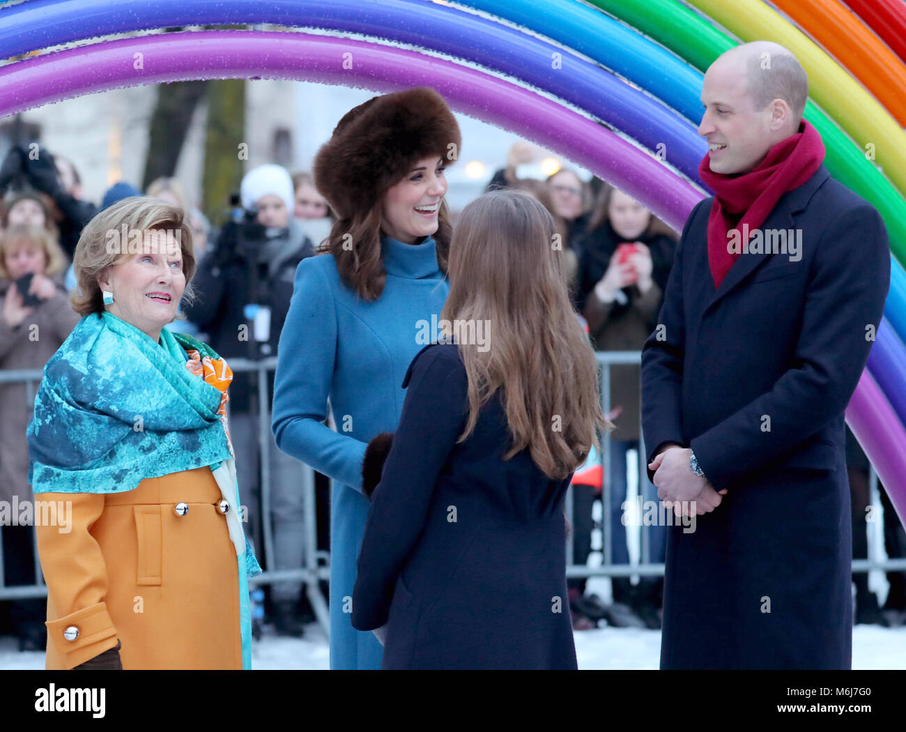 Der Herzog und die Herzogin von Cambridge besuchen sie die Prinzessin ...