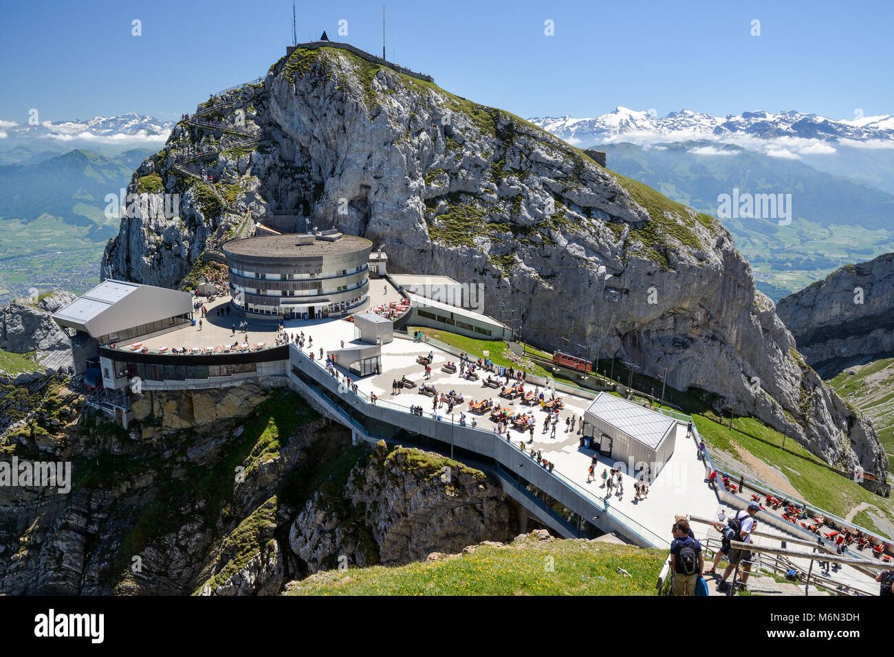 Cog railway pilatus mountain switzerland -Fotos und -Bildmaterial in ...