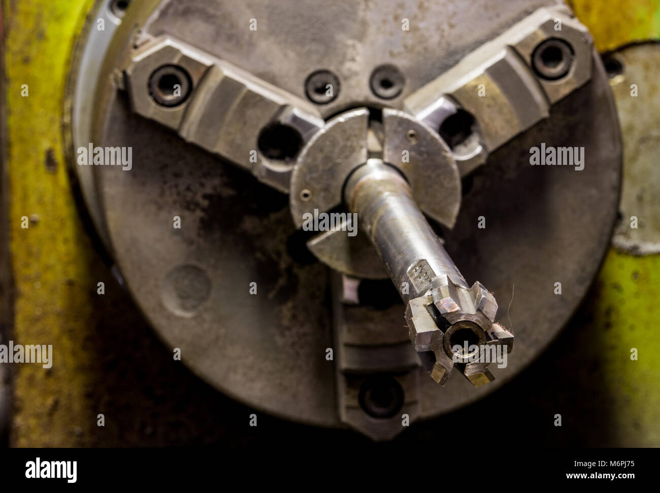 Vintage antik automotive Maschinenhalle Carbide Stahl Bodenbildung ...