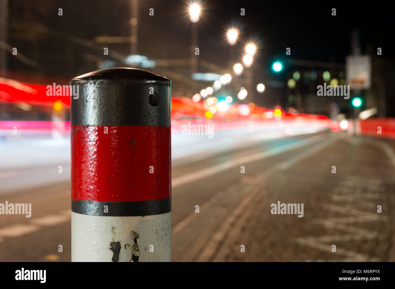 Rot licht -Fotos und -Bildmaterial in hoher Auflösung – Alamy