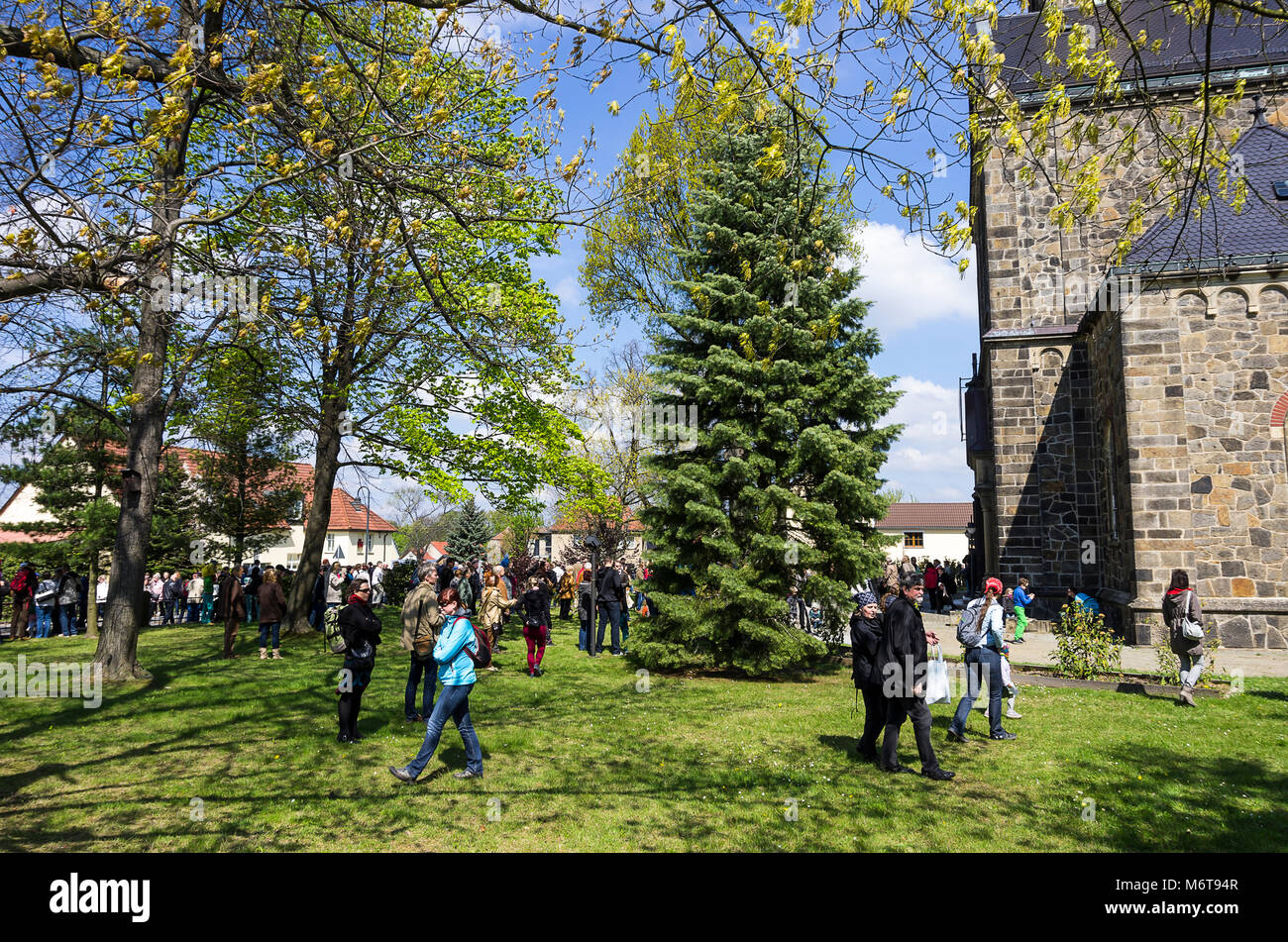 Osterreiten sorben -Fotos und -Bildmaterial in hoher Auflösung – Alamy