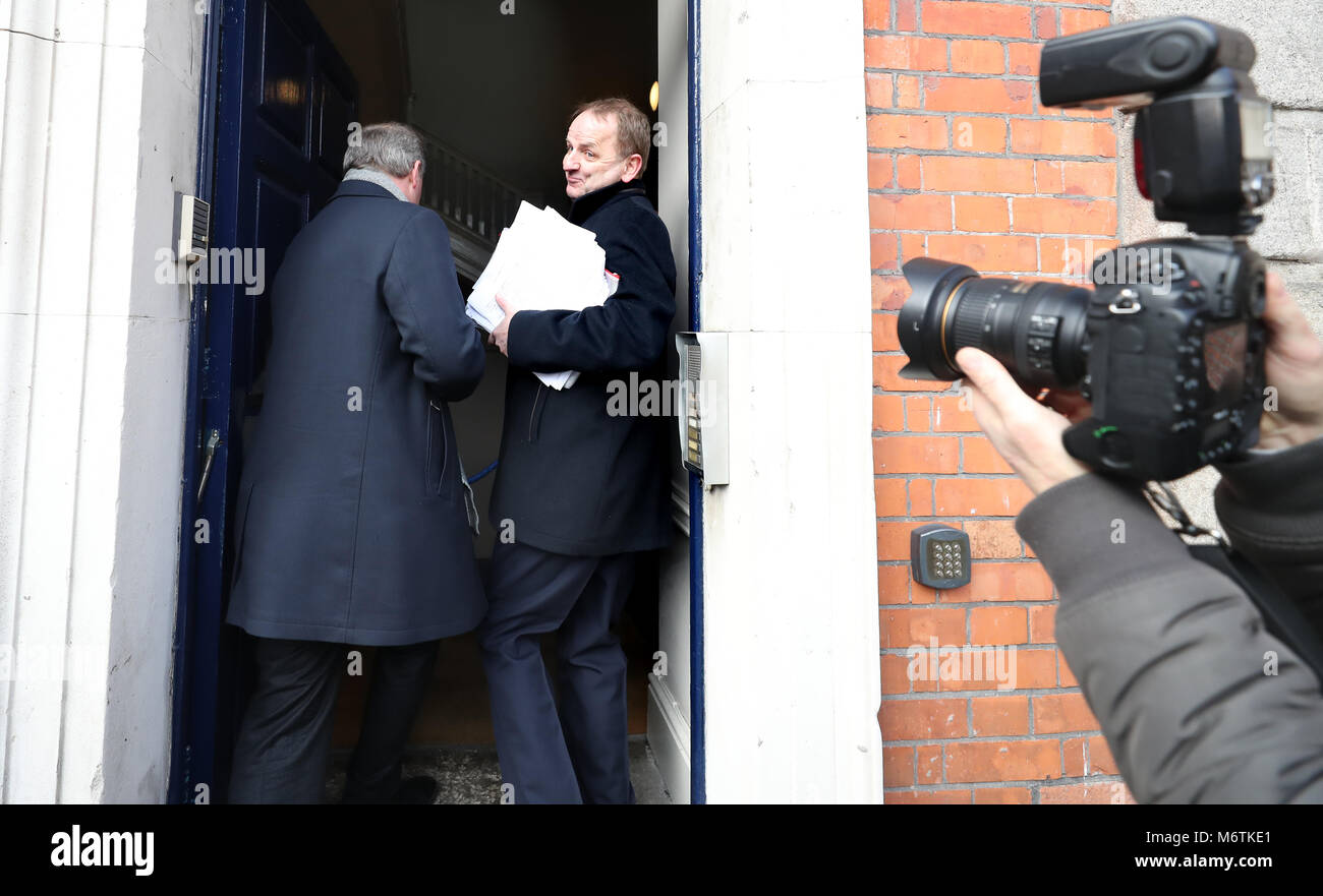 Irische offenbarungen -Fotos und -Bildmaterial in hoher Auflösung – Alamy