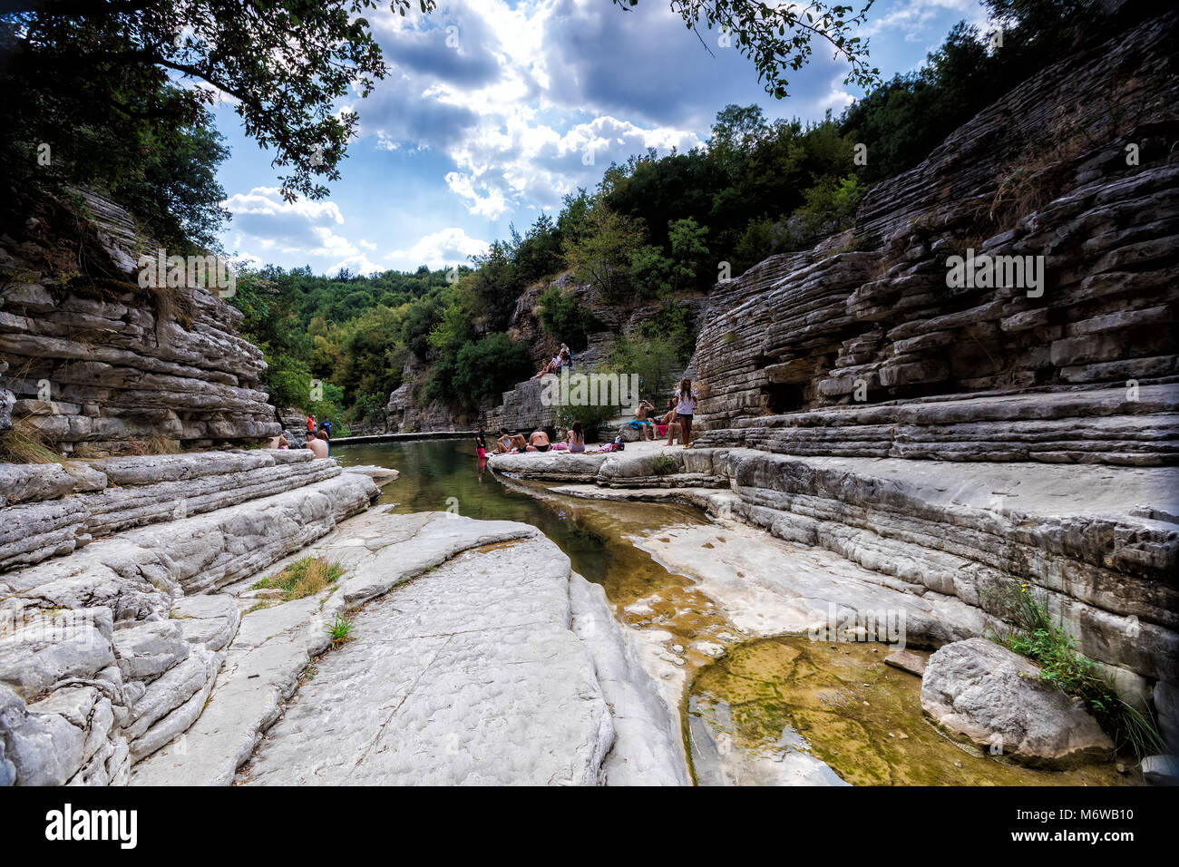 Megalo papingo -Fotos und -Bildmaterial in hoher Auflösung – Alamy