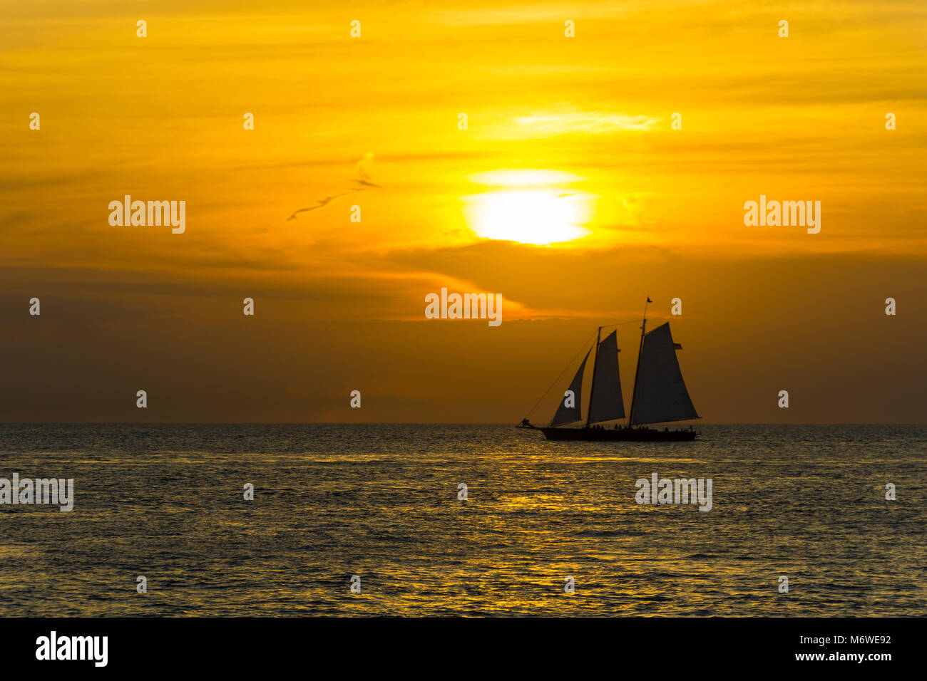 Boot gemalt mit usa flagge -Fotos und -Bildmaterial in hoher Auflösung ...