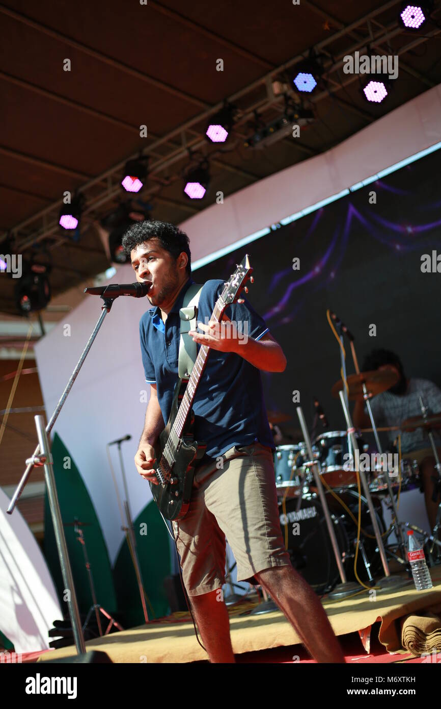 Popmusik oder ein verwandtes genre -Fotos und -Bildmaterial in hoher ...