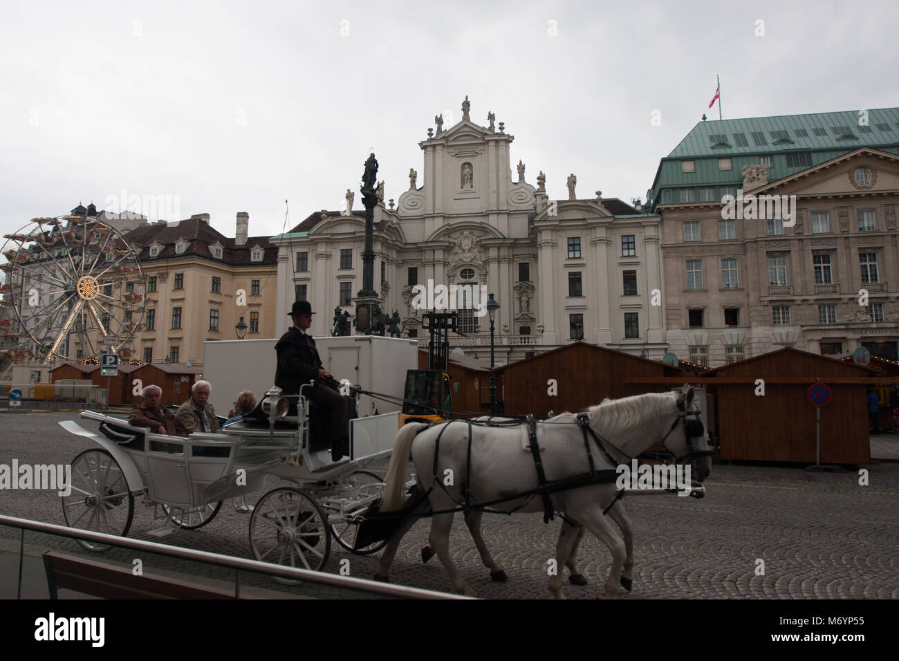 Am hof -Fotos und -Bildmaterial in hoher Auflösung – Alamy