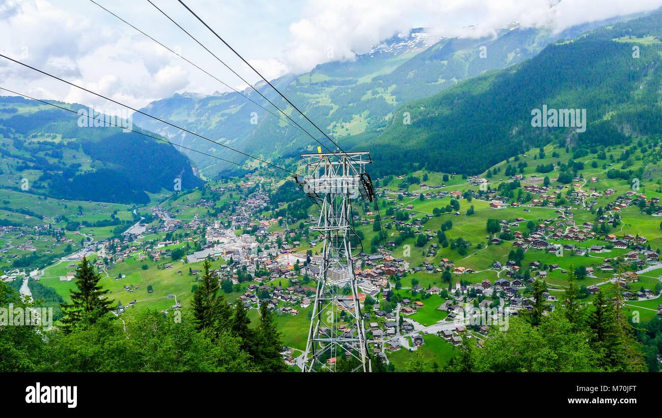 Die Pfingstegg Rodelbahn, Grindelwald, Berner Oberland, Eiger, die ...