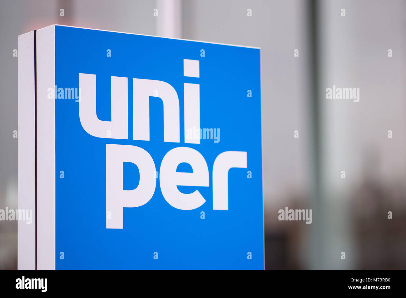 Uniper logo -Fotos und -Bildmaterial in hoher Auflösung – Alamy