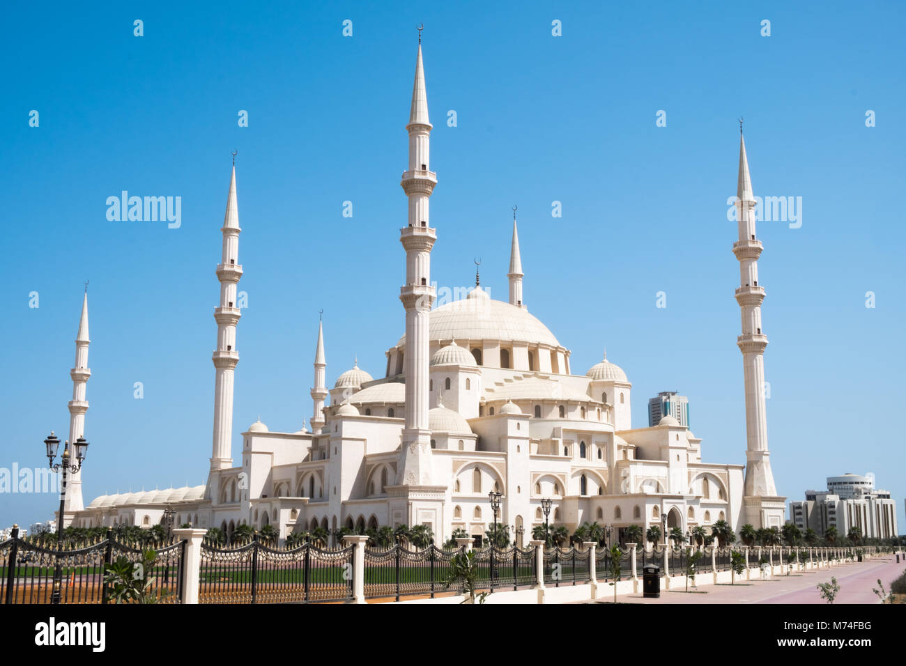 Emirates moschee -Fotos und -Bildmaterial in hoher Auflösung – Alamy