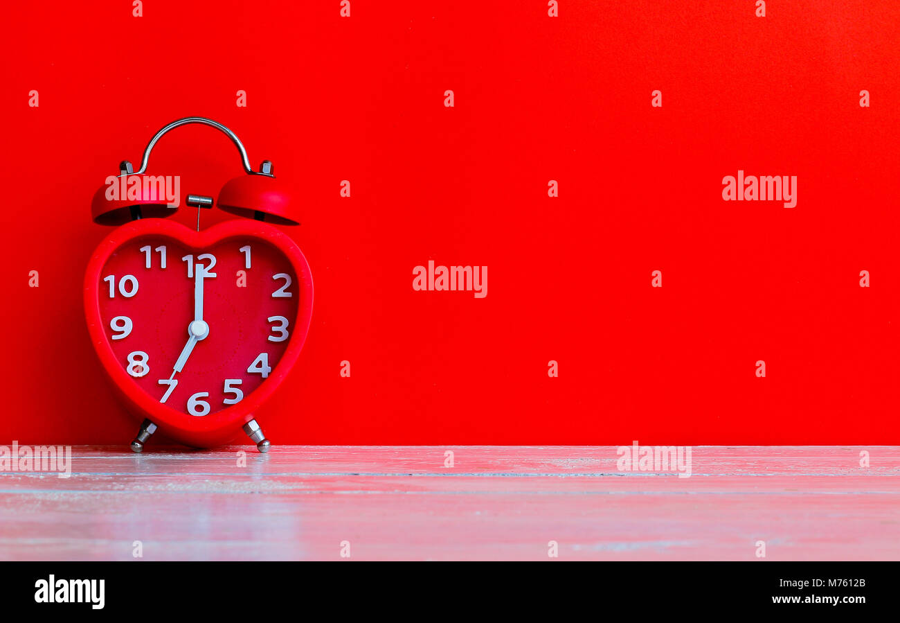 7 uhr morgens -Fotos und -Bildmaterial in hoher Auflösung – Alamy