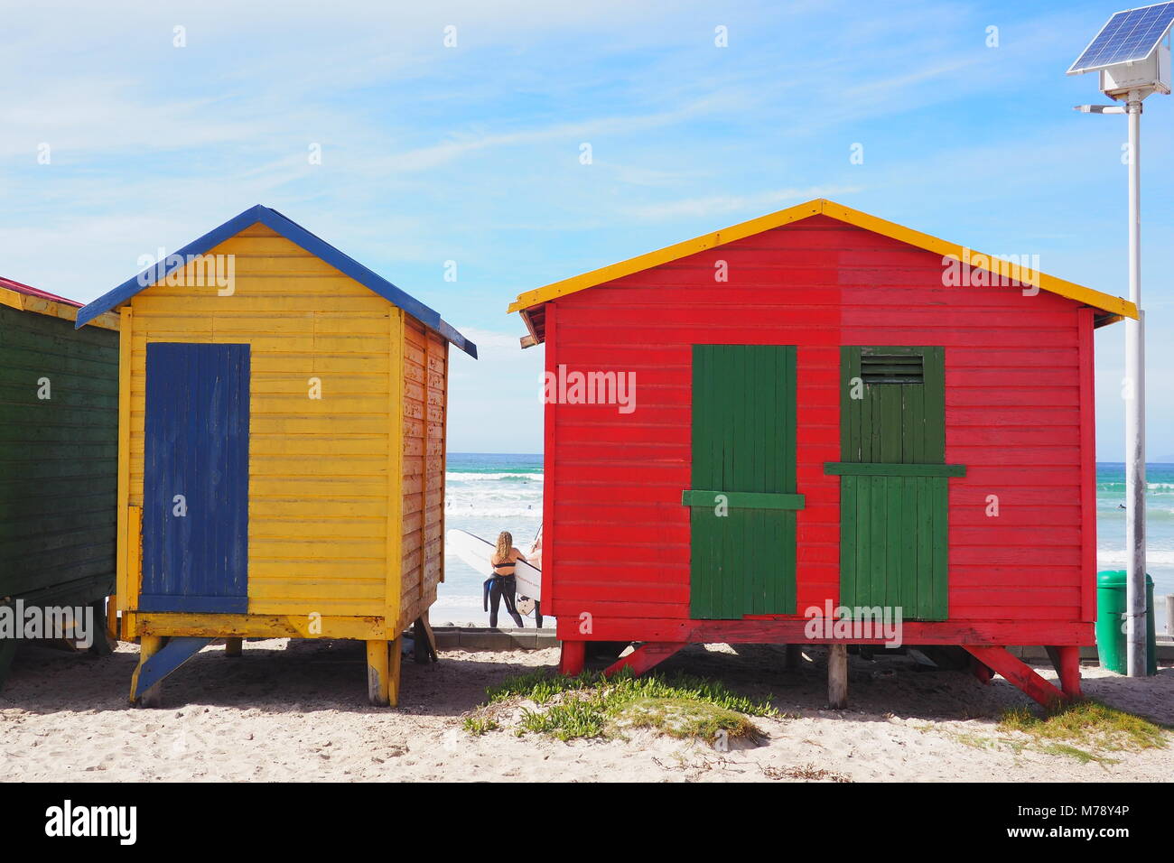 Muizenberg beach -Fotos und -Bildmaterial in hoher Auflösung – Alamy