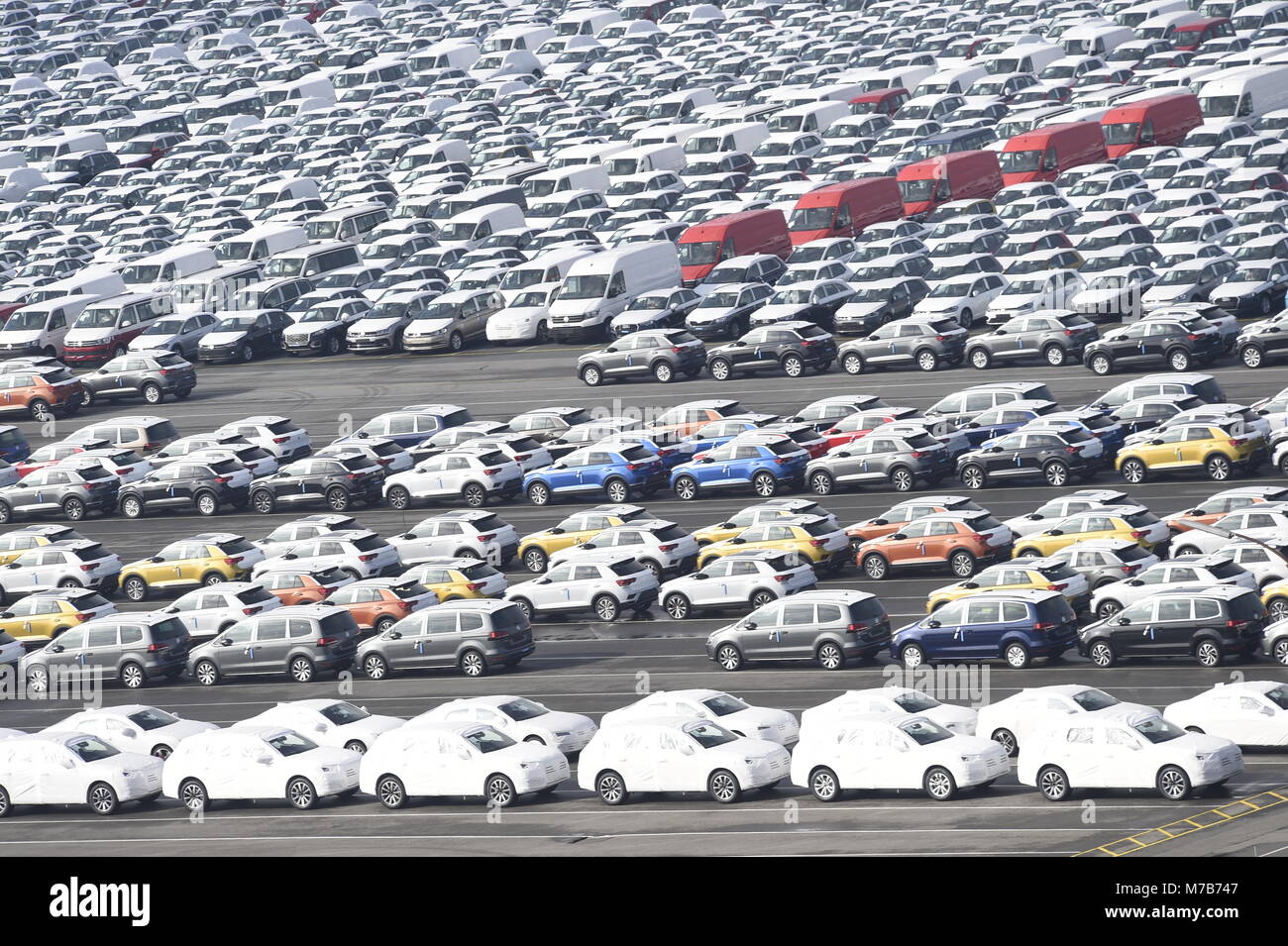 Emden car export -Fotos und -Bildmaterial in hoher Auflösung – Alamy