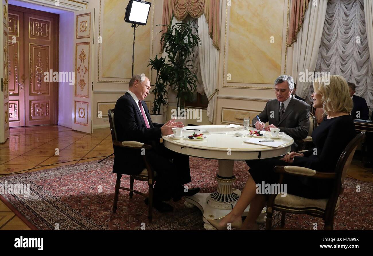 Der russische Präsident Wladimir Putin in einem Interview mit NBC ...