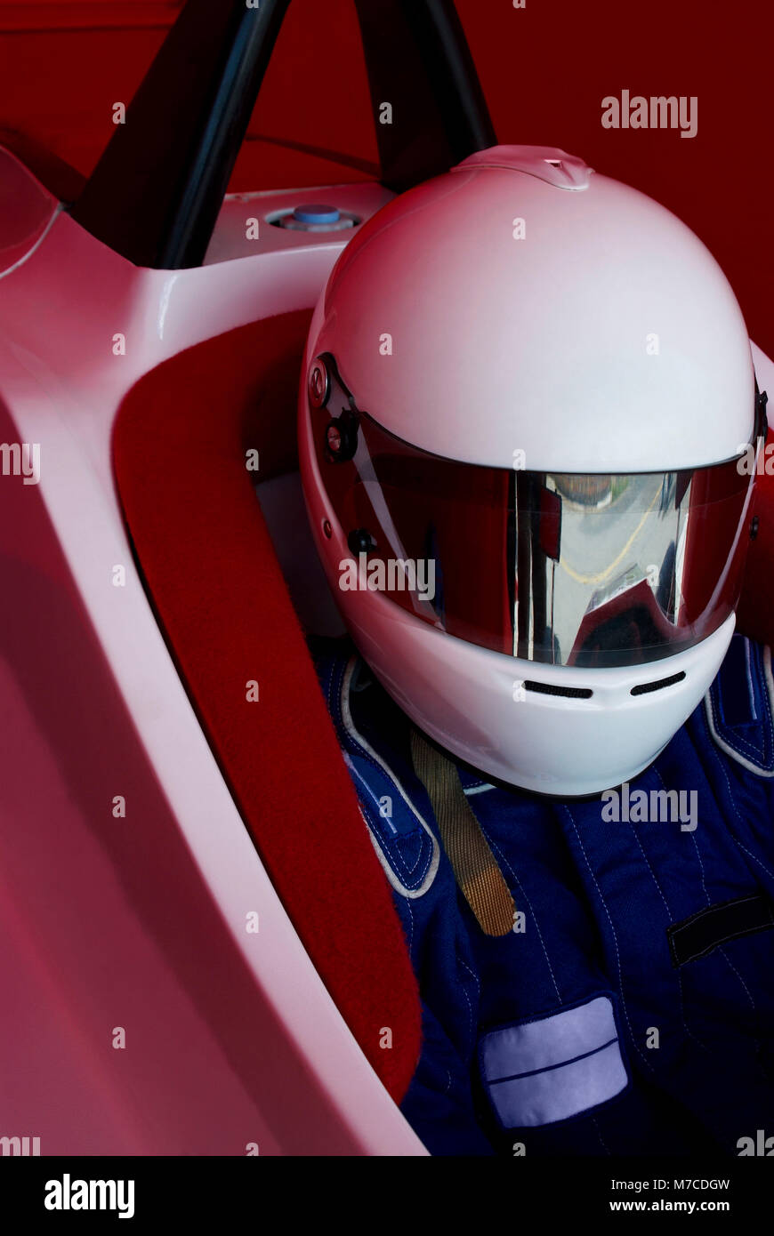 Fahrer im rennwagen -Fotos und -Bildmaterial in hoher Auflösung – Alamy