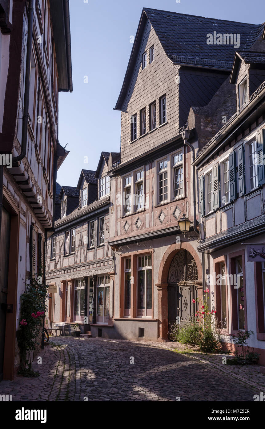 Rosengasse, Eltville, Rheingau, Hessen, Deutschland Stockfotografie - Alamy