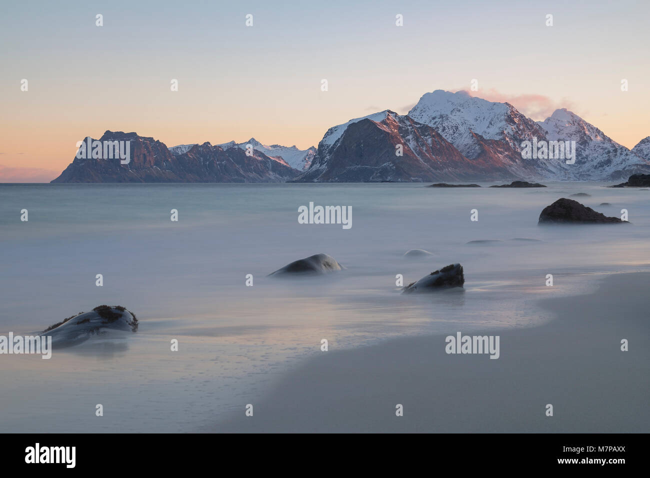 Myrland, Leknes, Lofoten, Norwegen; Europa Stockfotografie - Alamy