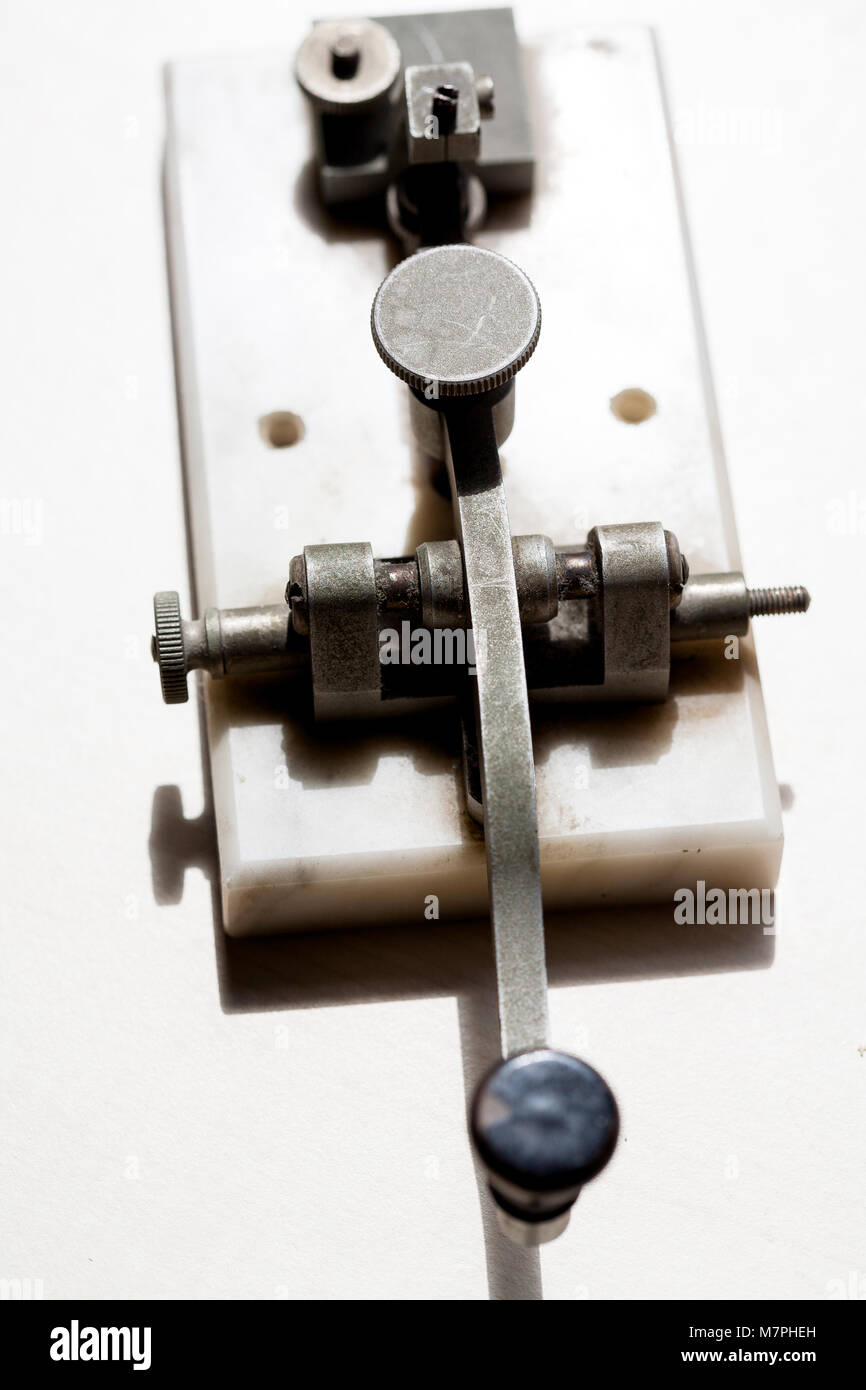 Morse code key -Fotos und -Bildmaterial in hoher Auflösung – Alamy