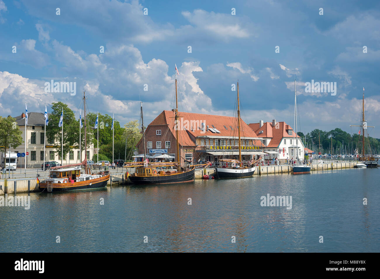 Harbour townscape neustadt holstein -Fotos und -Bildmaterial in hoher ...