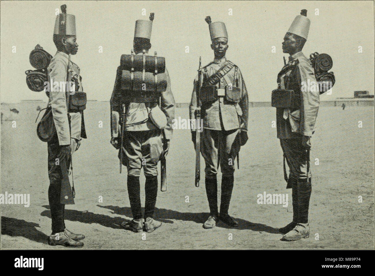 Dieses Buch von 1913 beschreibt die deutsche Zentralafrikanische ...