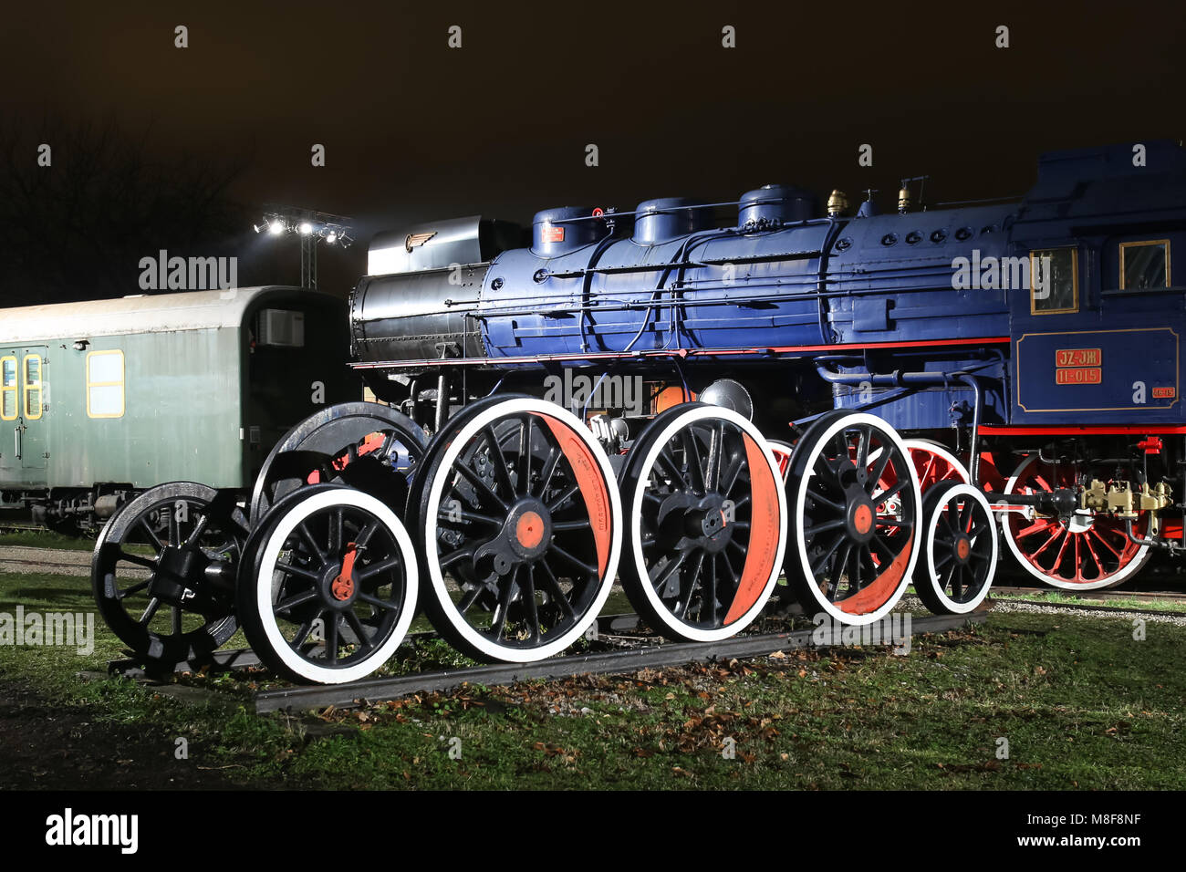 ZAGREB, KROATIEN - 13. Dezember 2017: Advent an der Kroatischen ...