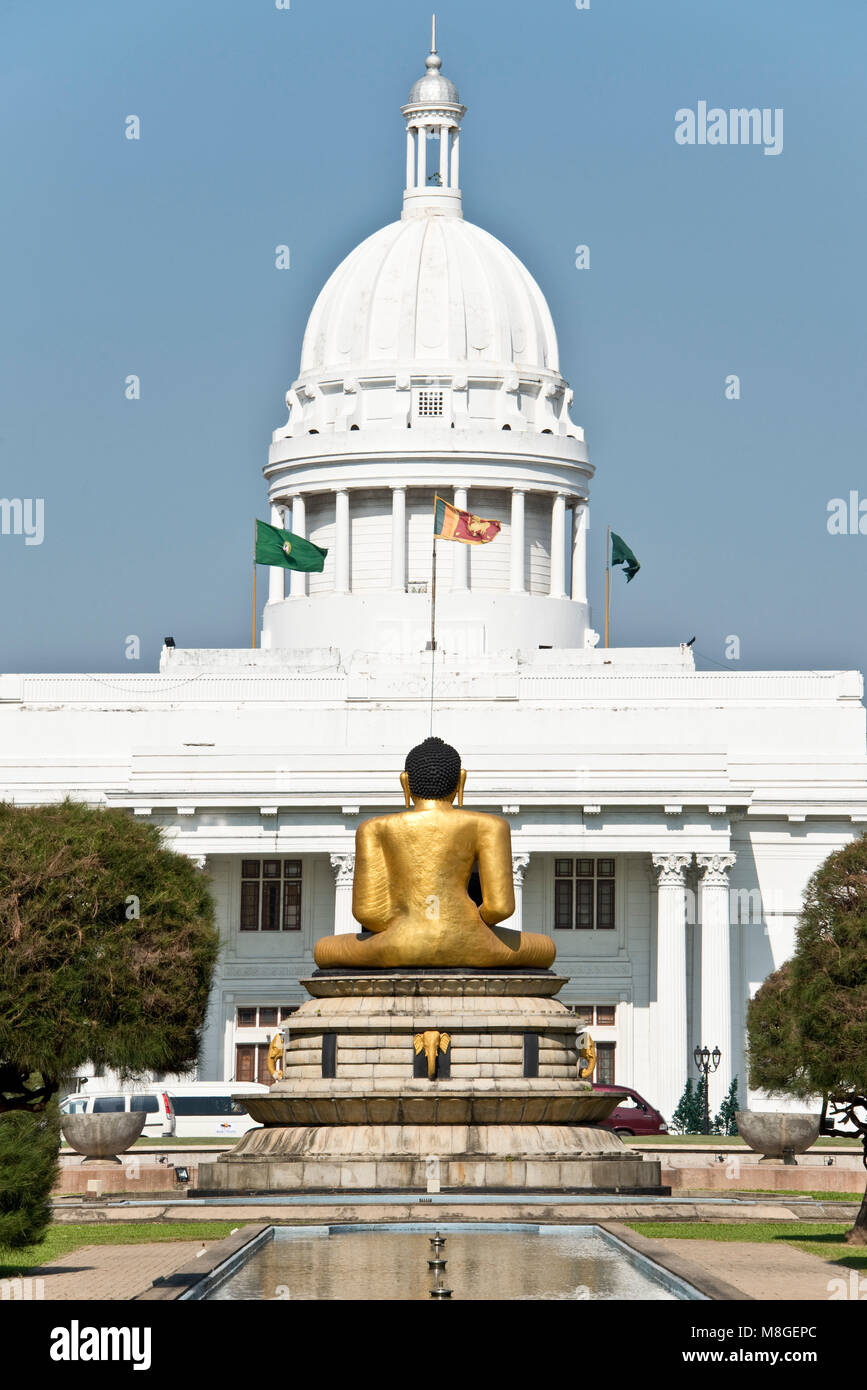 Das Rathaus Colombo aka Columbo Rathaus von Viharamahadevi Park (Vihara ...
