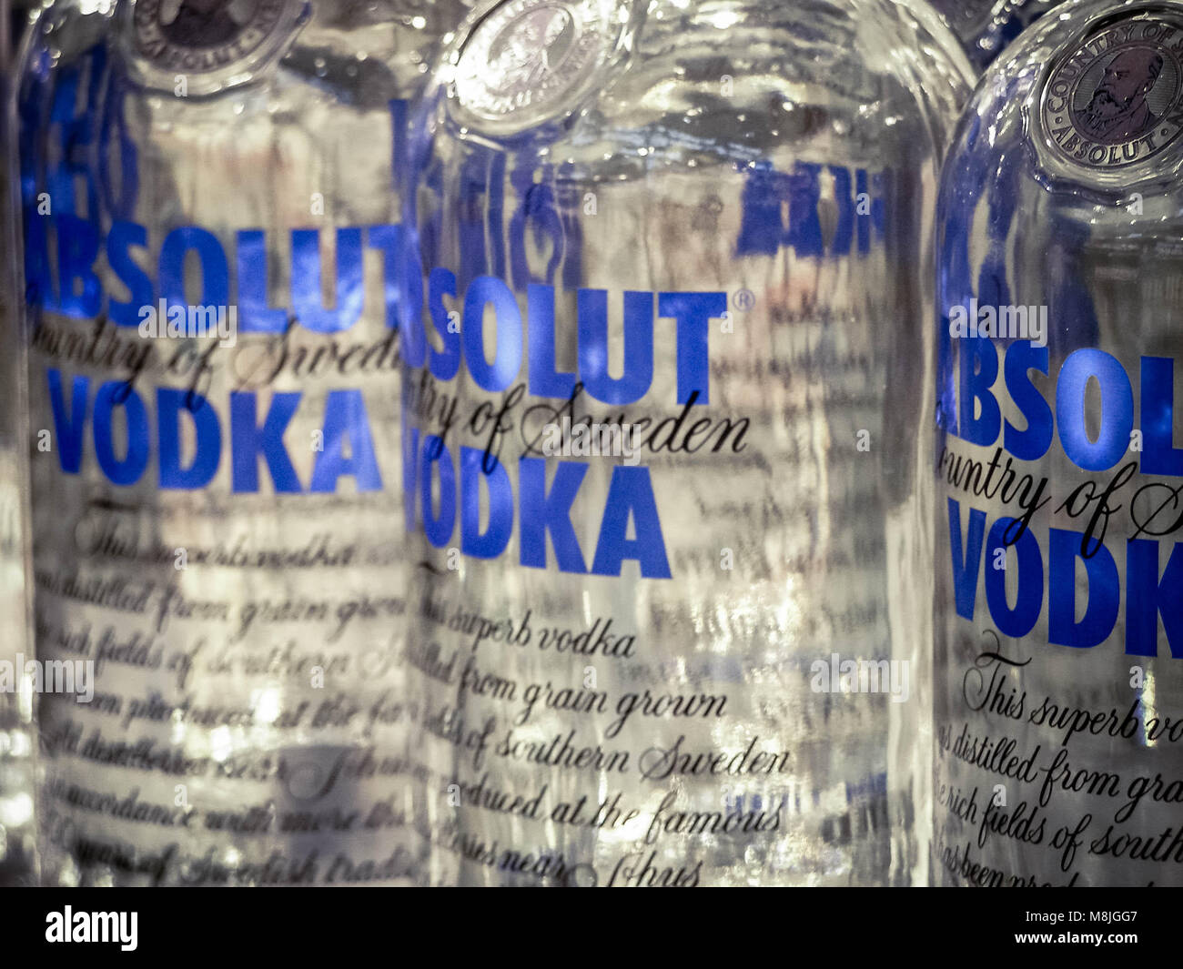 Wodka flaschen Stockfotos und -bilder Kaufen - Seite 3 - Alamy