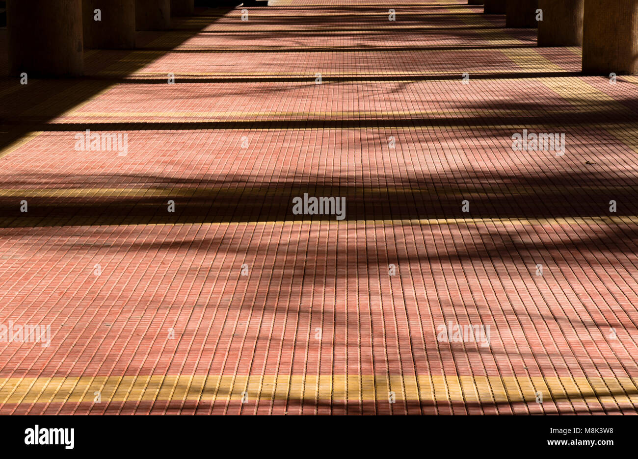 Arkaden architecture -Fotos und -Bildmaterial in hoher Auflösung – Alamy