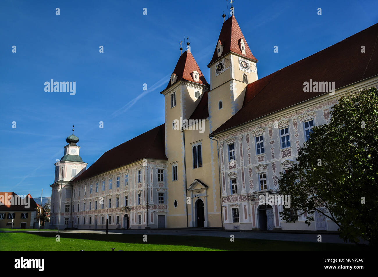 Augustiner chorherren stift -Fotos und -Bildmaterial in hoher Auflösung – Alamy