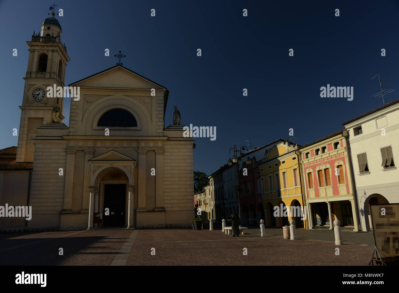 Emilia romagna brescello -Fotos und -Bildmaterial in hoher Auflösung ...