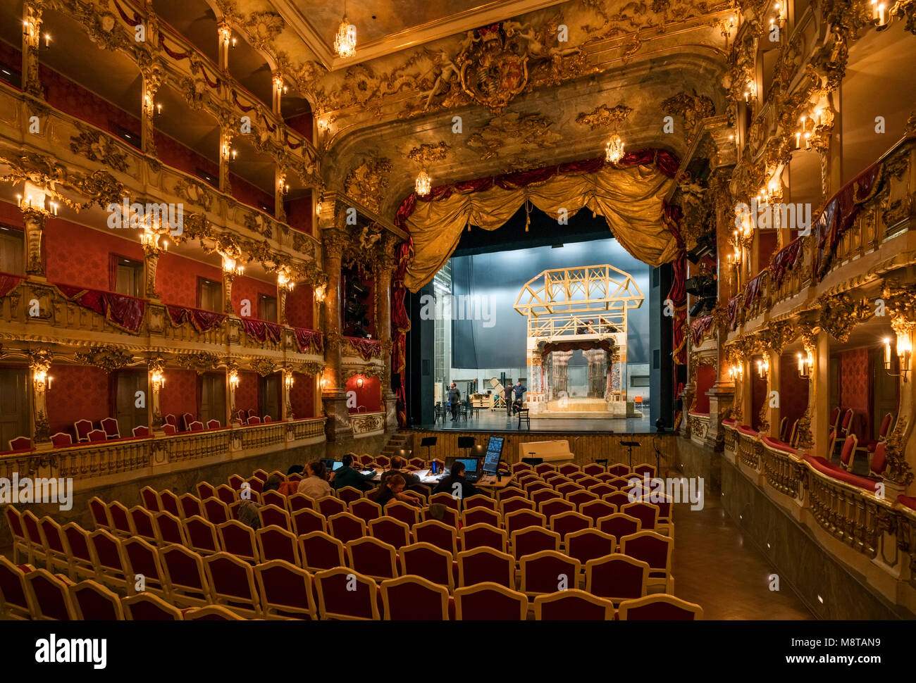 Schönen Innenraum der Alten Residenz Theater in München. Es ist die ...