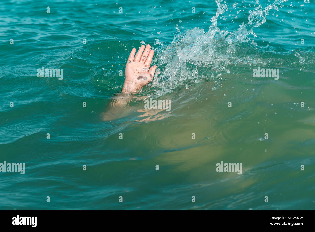 Bitte Hilfe Stockfotos & Bitte Hilfe Bilder - Alamy